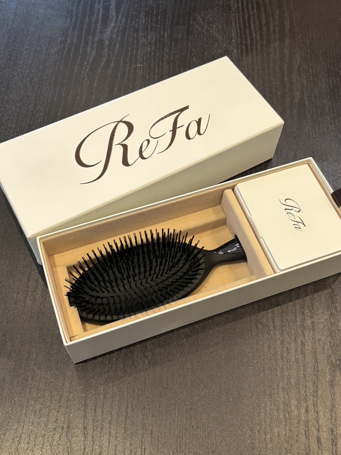 ReFa BRISTLE